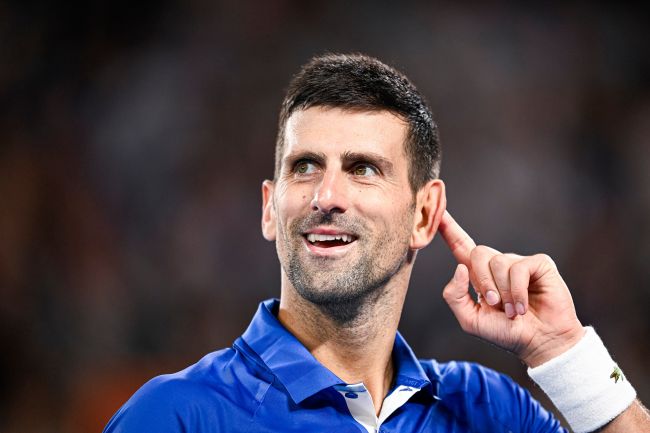 노박 조코비치(Novak Djokovic)는 2022년 멜버른의 한 호텔에서 독살당했다고 밝혔는데, 그때 그는 구금되어 ...