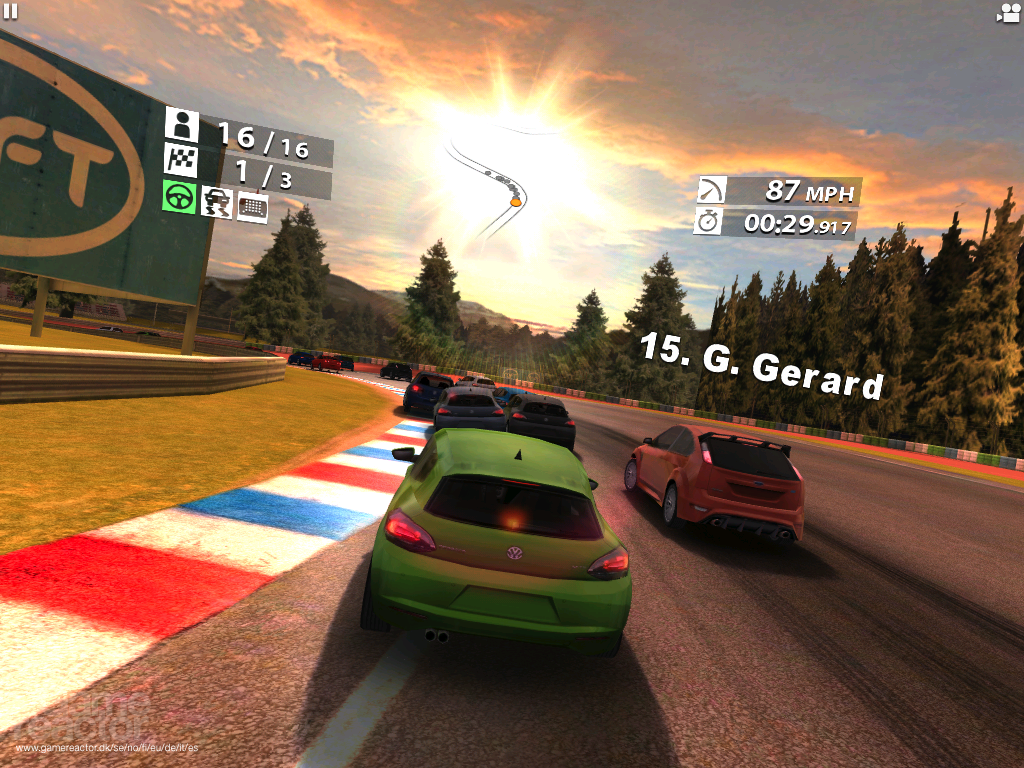 Real Racing 2 HD - Gamereactor Korea