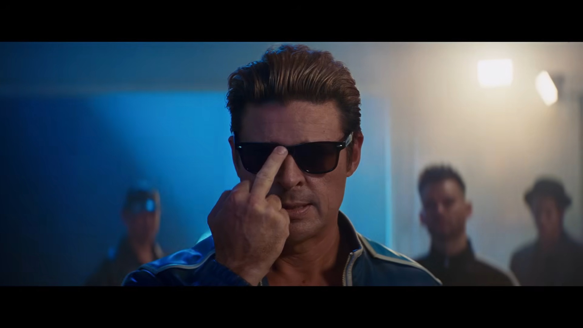 Karl Urban은 Mortal Kombat 2 티저 예고편에서 진정으로 Johnny Cage입니다.